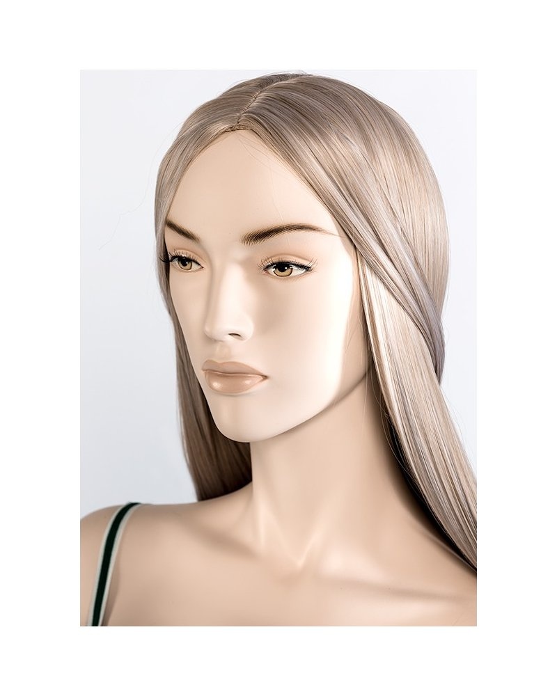 SOFT CHIC 1. Female Mannequin in relaxed position. -nunuamannequins ...