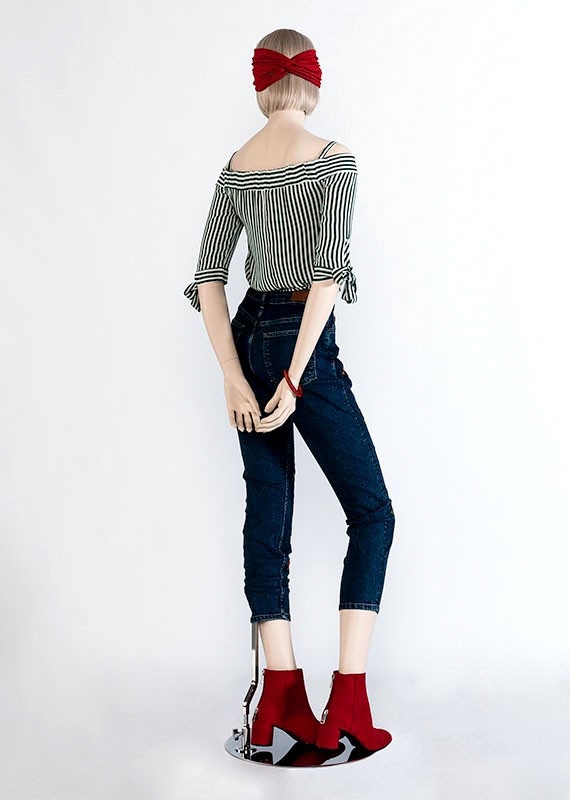 Female Mannequin “Arms behind back” pose -nunuamannequins- Colecciones ...